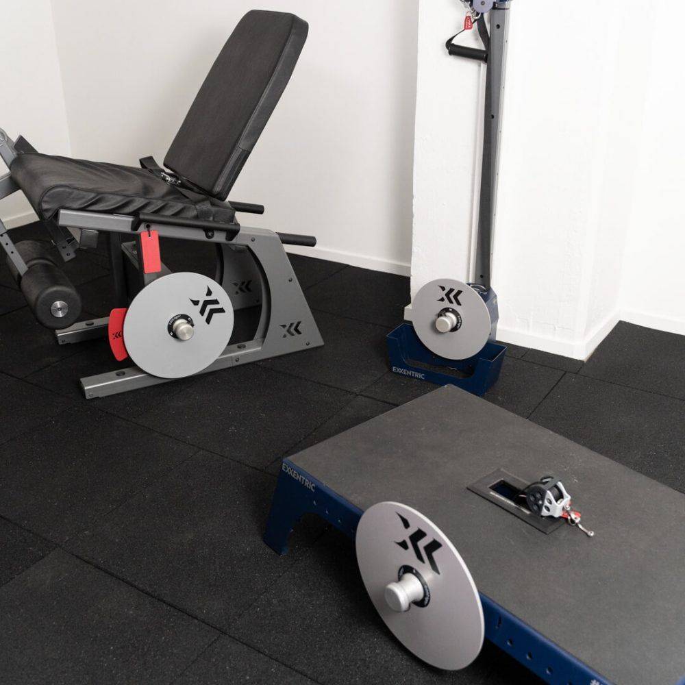 Tap Into 10 Years of Flywheel Training Knowledge | Exxentric